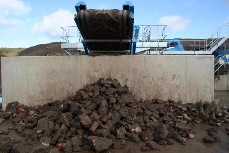 William Thompson & Son turn landfill into stockpile with CDE Washing ...
