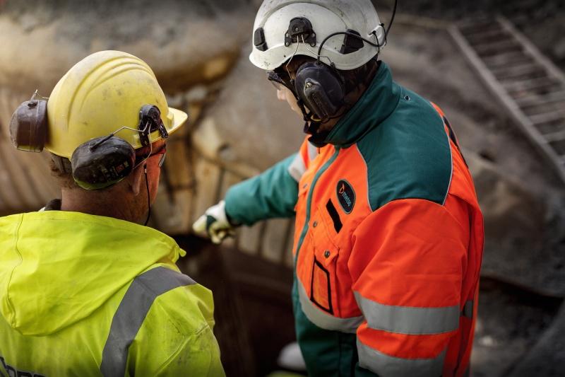 Rebuild results in a 30% drop in primary crusher power draw at Norstone ...