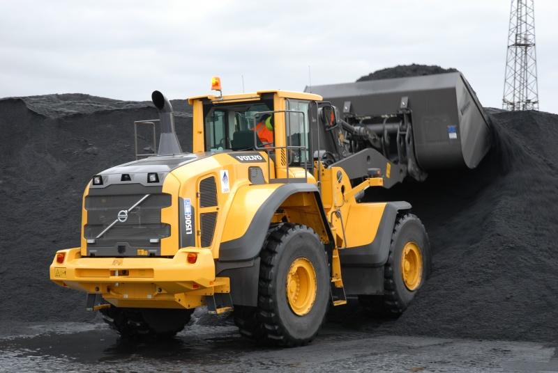 Volvo shovels herald a new chapter for Oxbow Coal Ltd | Hub-4