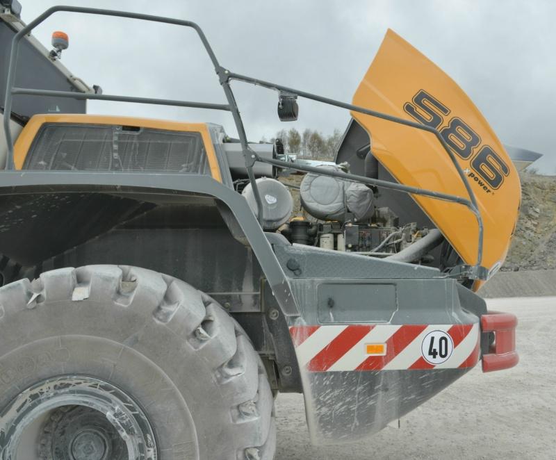Hanson Aggregates purchases UK’s first two Liebherr L 586 XPower ...