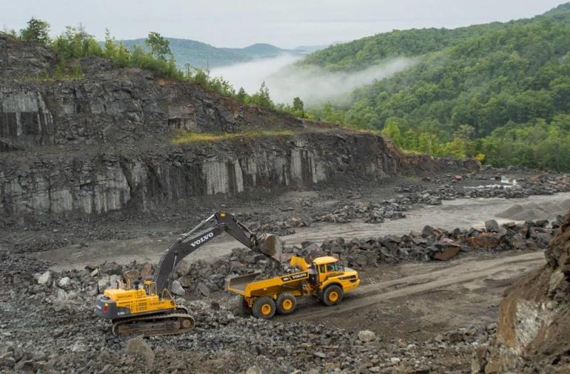 Site Sim proves a little gem for garnet mine | Hub-4