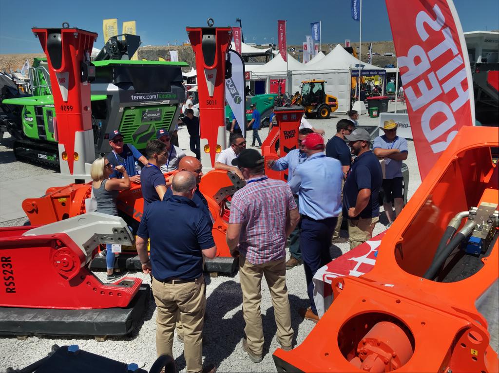 Murray Plant moves on and upwards. | Hub-4