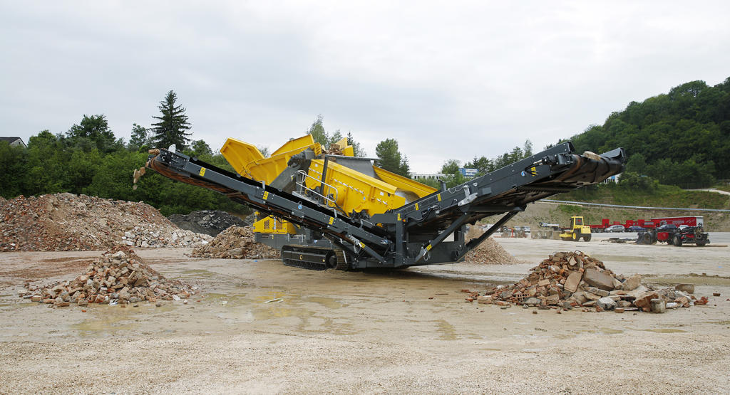 The Austrian mechanical engineering company RUBBLE MASTER invests in ...