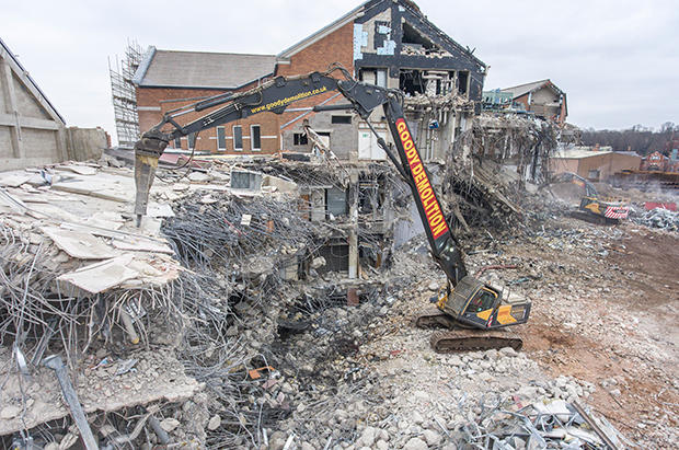 Goody Demolition - Bringing Down the House | Hub-4