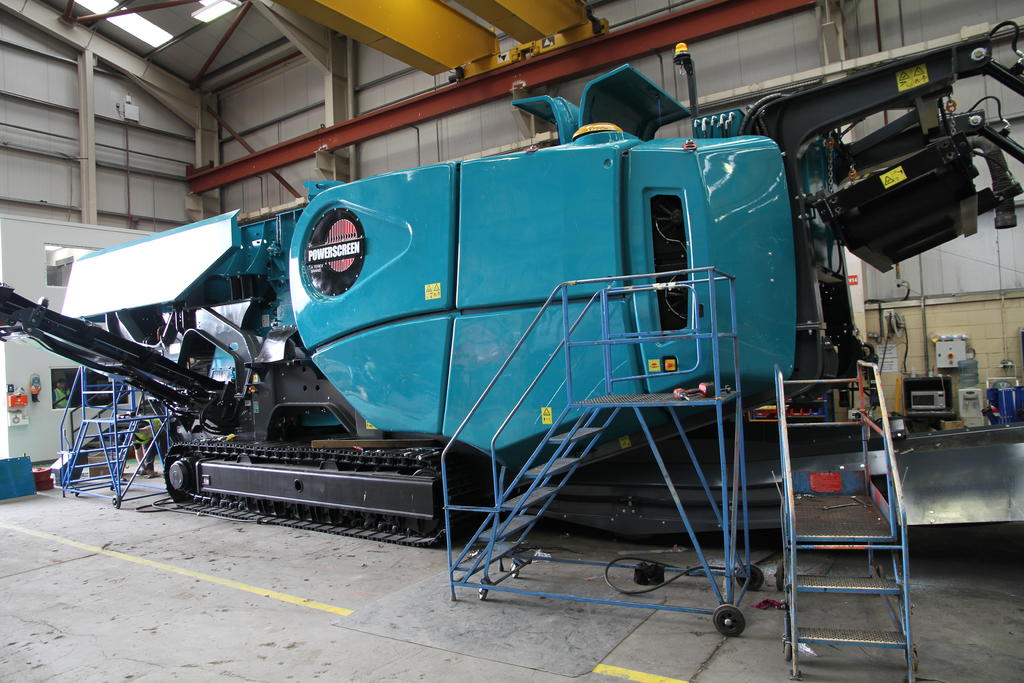 Powerscreen—the complete crushing and screening package | Hub-4