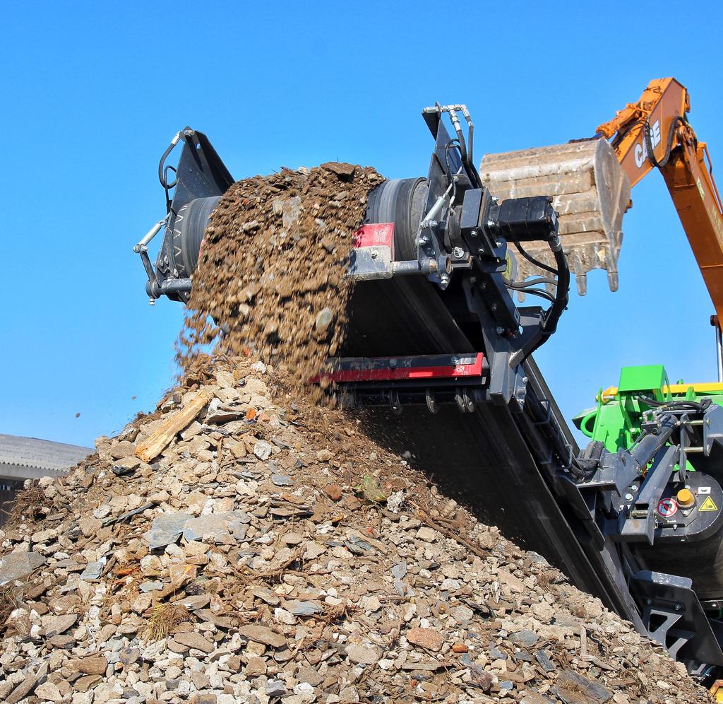 Evoquip Cobra 230 is the perfect solution for Cornish Roads | Hub-4