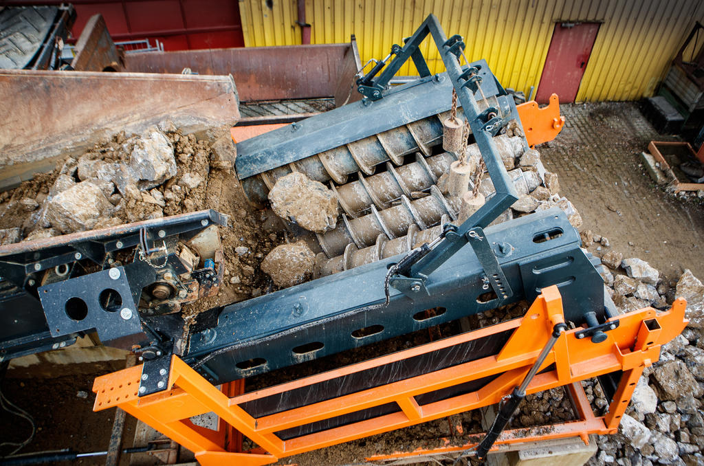 New Mineral Waste Processing Methods | Hub-4