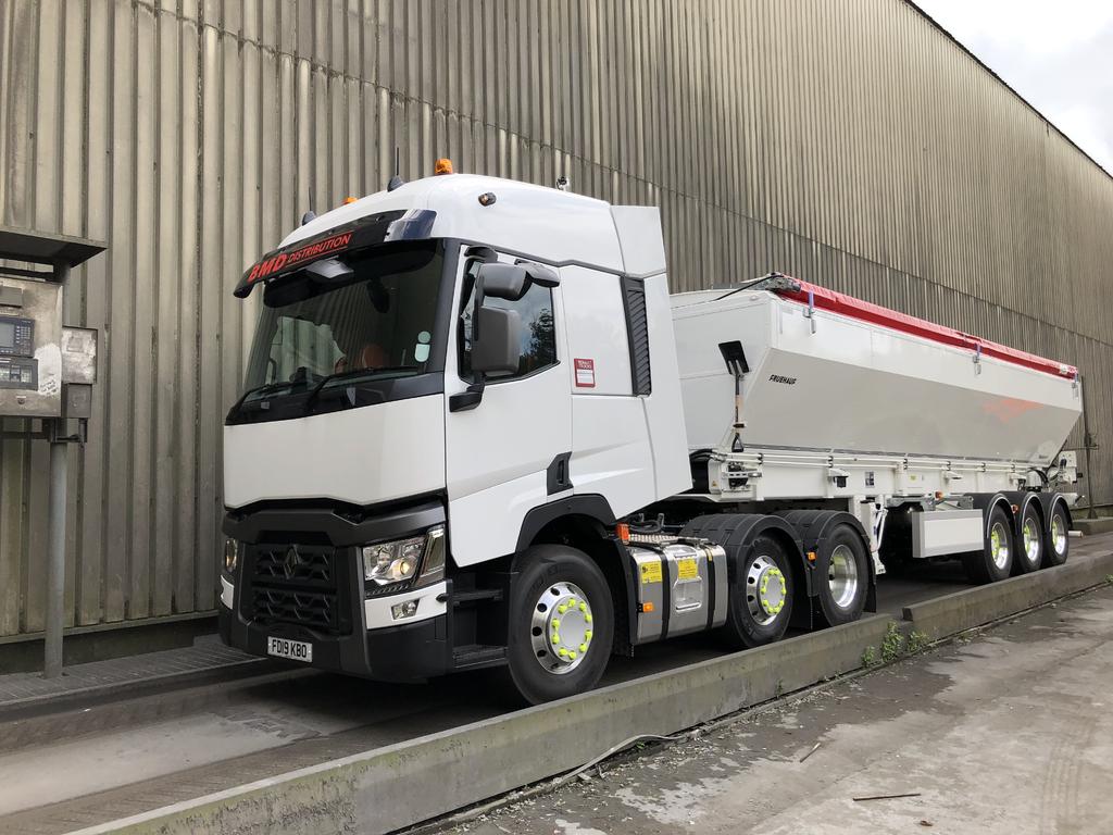 CEMEX partners with BMD Transport to introduce non-tipping trailers for ...