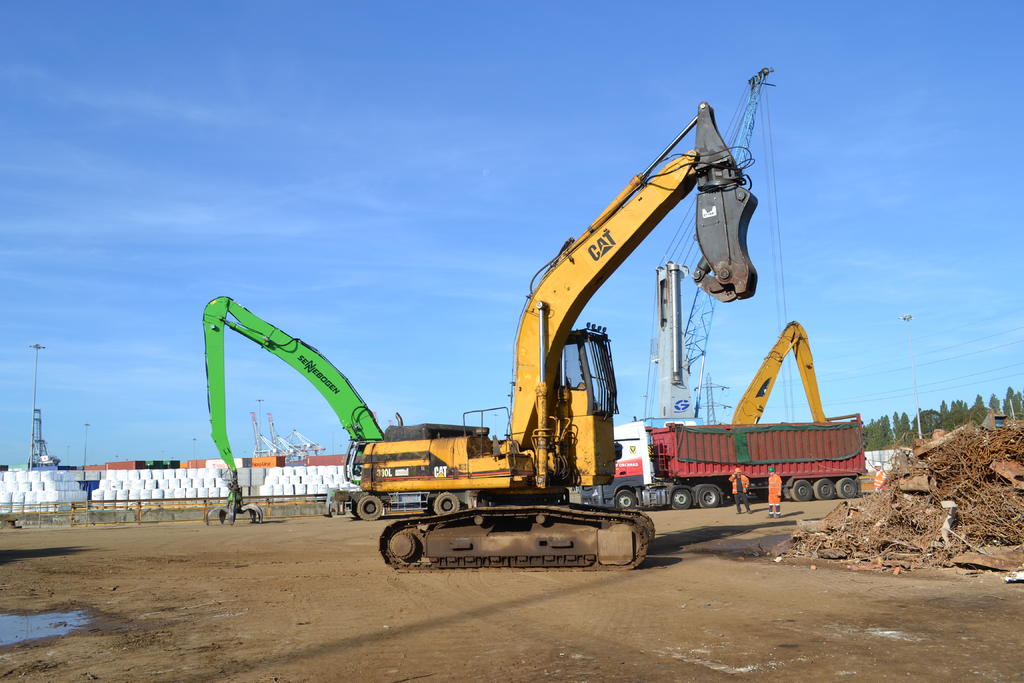 S Norton & Co Ltd recycle with help of VTN RP2000 rail cutter from ECY ...