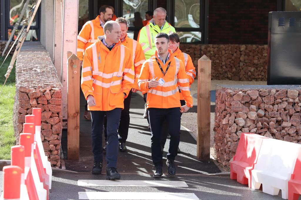 Tarmac’s new industry-leading training facility is opened by HRH The ...