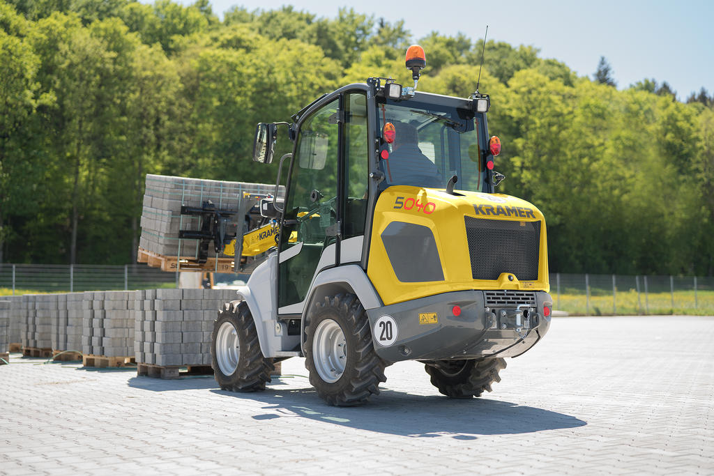 The new Kramer 5035 and 5040 wheel loaders are truly multi-talented | Hub-4