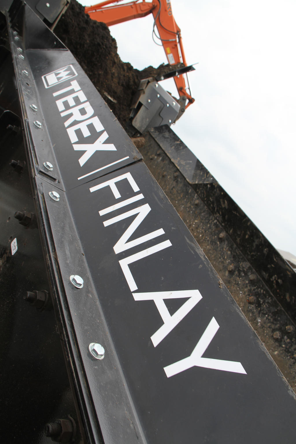 Eco Sustainable Solutions invests in a third Terex Finlay 883 Screener ...