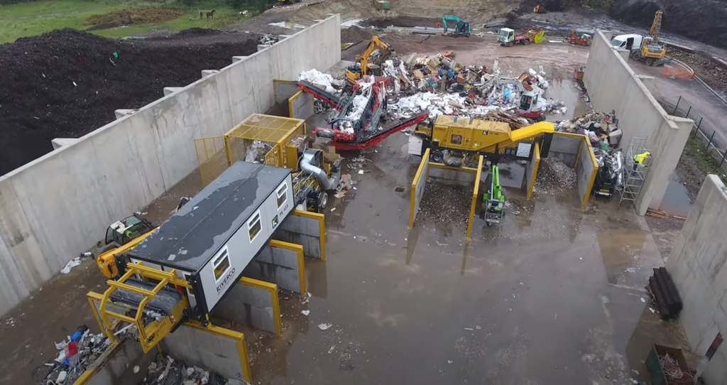 Crapper & Sons Ltd hire In Kiverco modular range during planning and ...