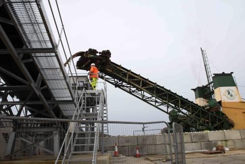 Brett Aggregates open a new marine aggregate terminal at Newhaven Port ...