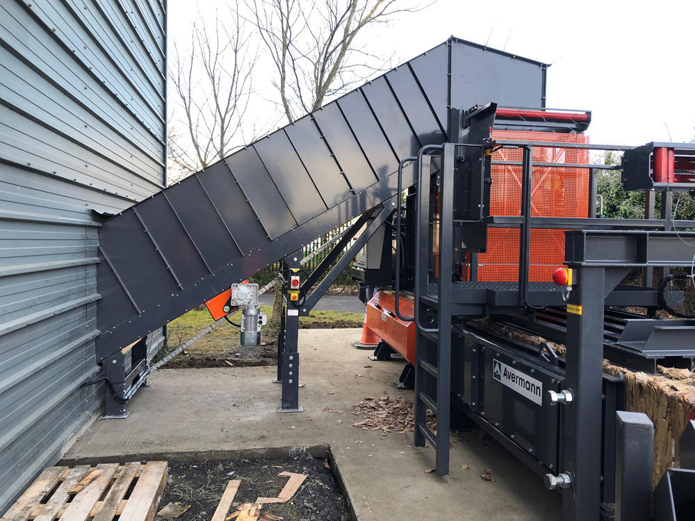 An integrated recycling solution for a retailer's cardboard waste | Hub-4