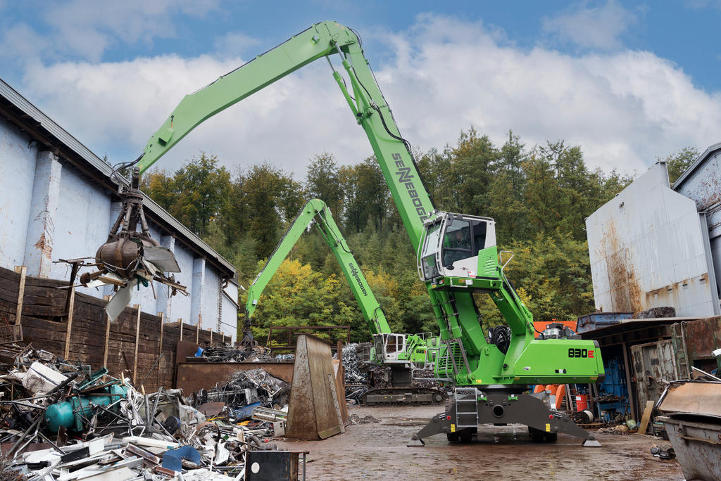 A Sennebogen 835E provides operating cost savings of no less than 60% ...