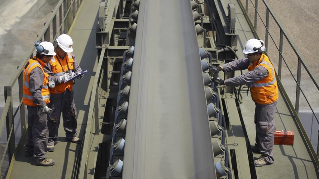 Unsafe work practices around conveyors | Hub-4