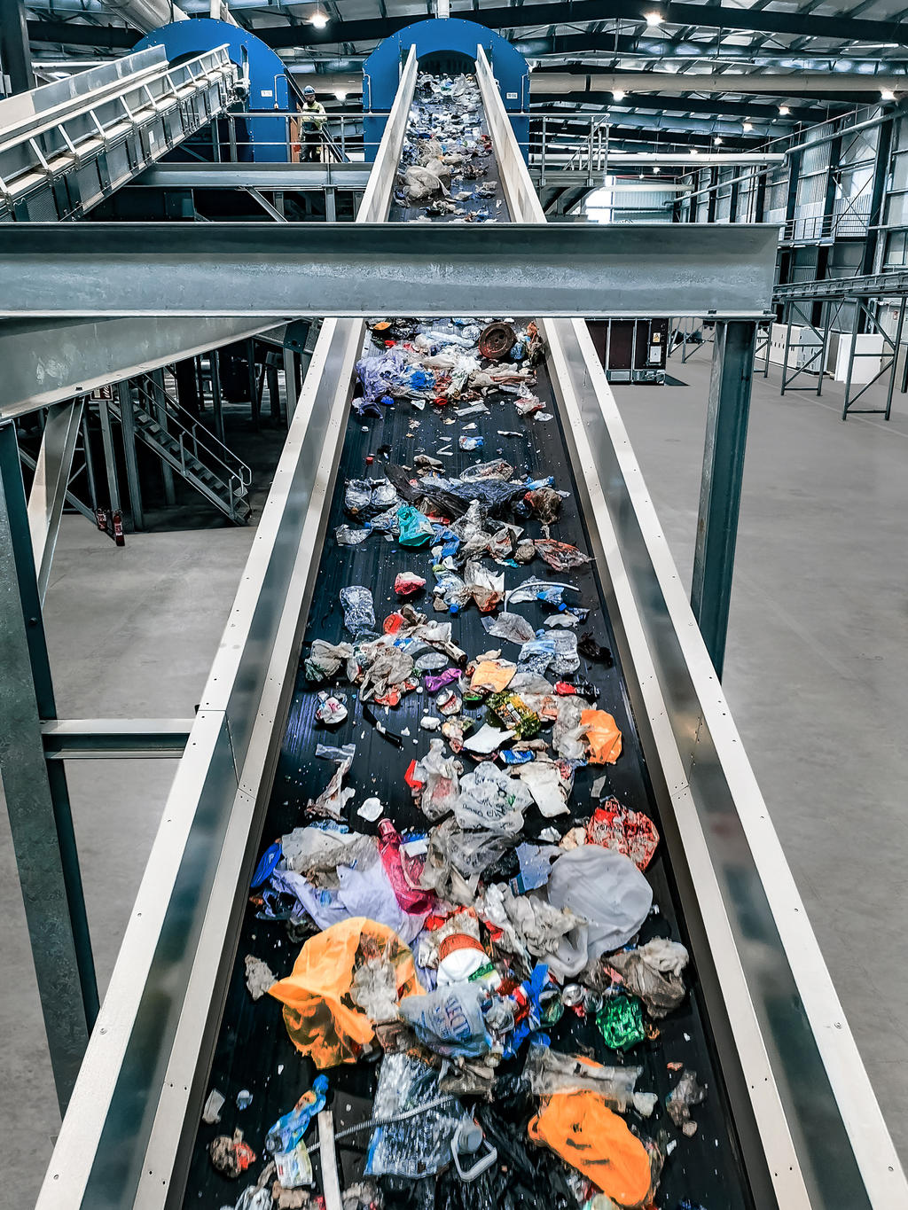 Stadler completes installation of a mechanical sorting plant on Ibiza ...