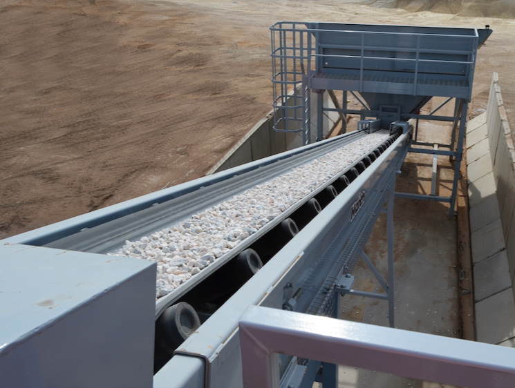 Aggregates R US orders second mobile bagging system | Hub-4