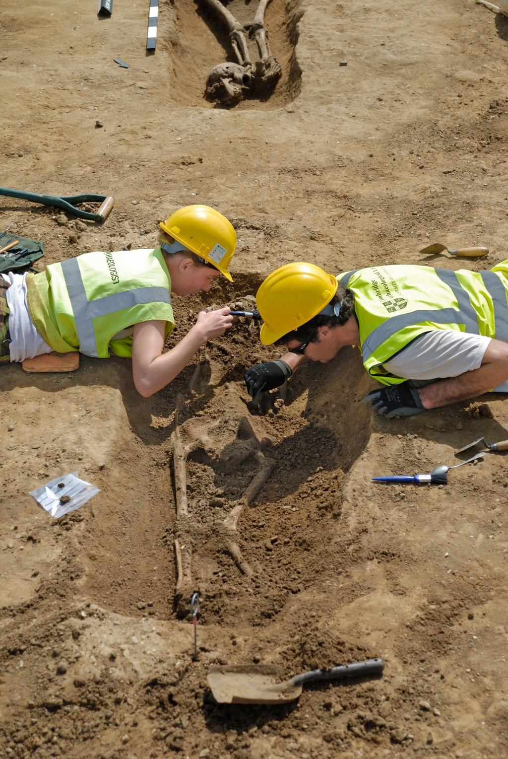 Roman burial site containing dark secrets unearthed at Cambridgeshire ...