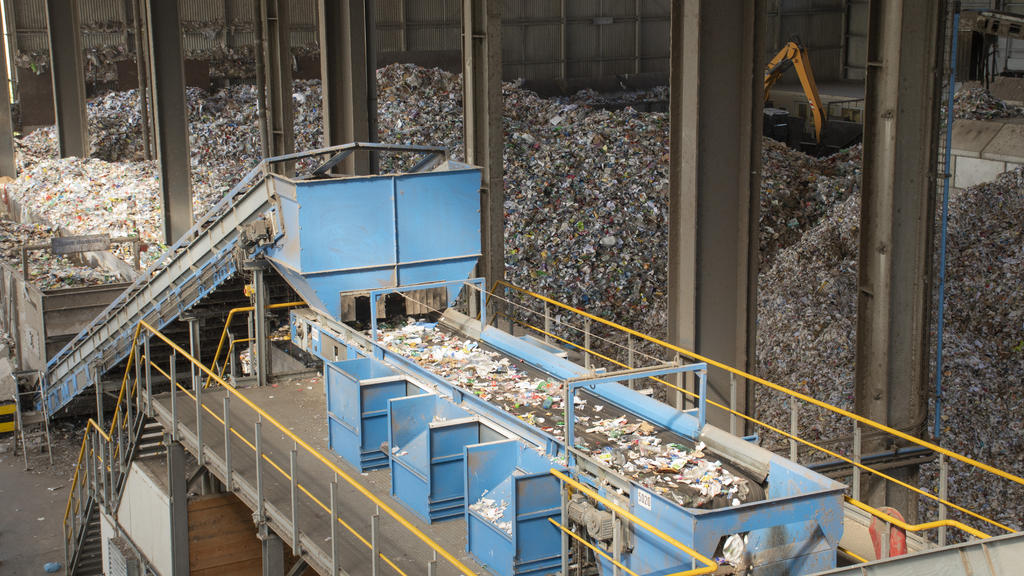 Altem adapts to the evolution of waste sorting with ZenRobotics Fast Picker | Hub-4