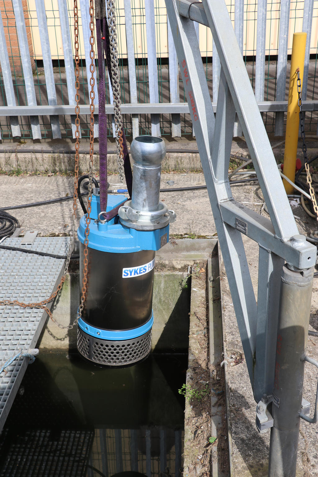 Sykes Pumps launches two new electric submersible drainer pumps | Hub-4