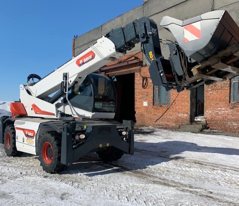 Norilsk Nickel Buys Five New Bobcat Rotary Telehandlers | Hub-4