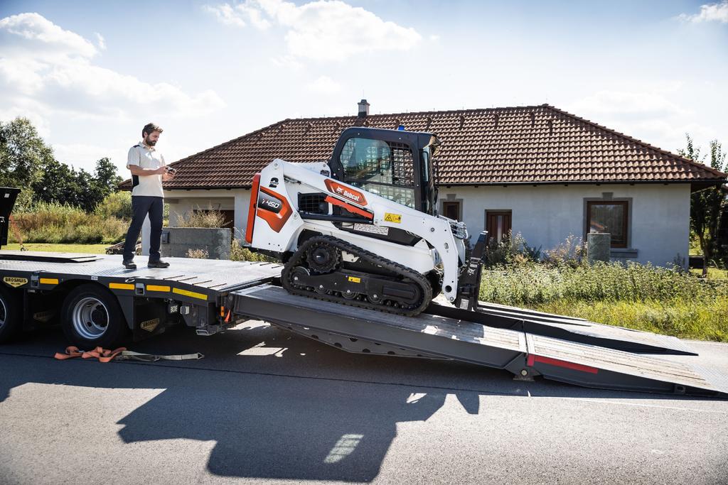 New Bobcat MaxControl brings machine control of the future | Hub-4