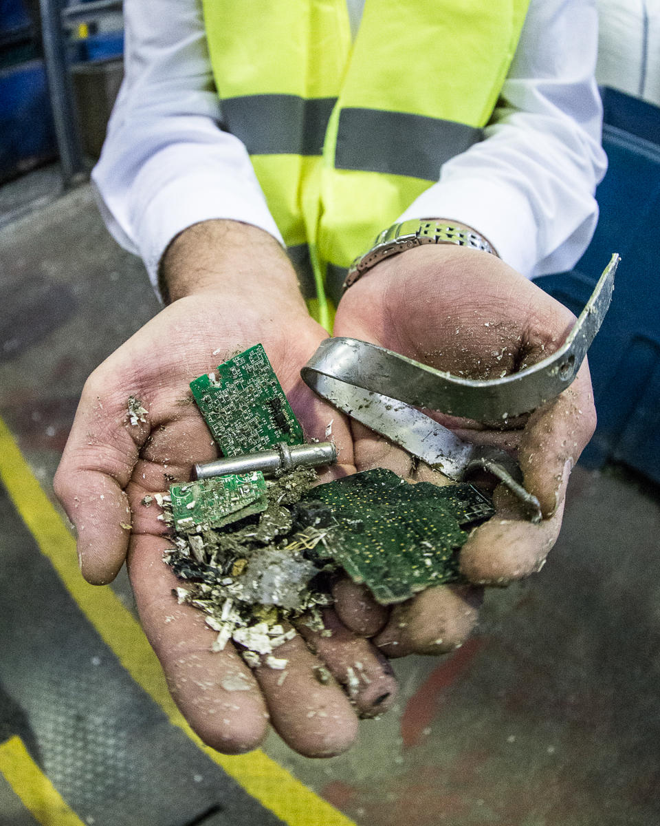 Advanced metal separation at E-Waste World | Hub-4