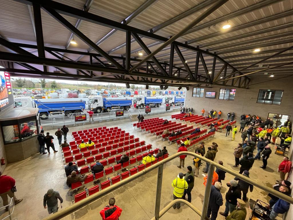 Euro Auction, Leeds UK – strong prices as the hammer goes down for the last time in 2021 | Hub-4