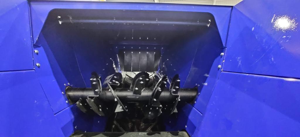 "Game Changing" Organic Feed Stacker from Edge Innovate | Hub-4