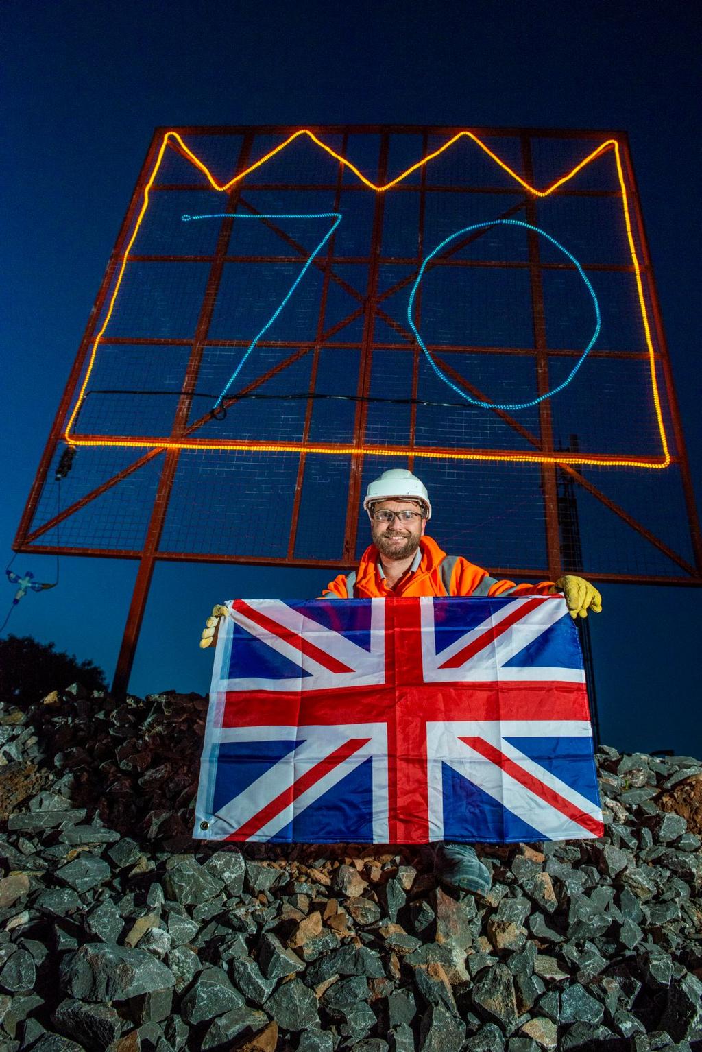 Crown shines at Cheddar quarry to mark the Queen’s Platinum Jubilee | Hub-4