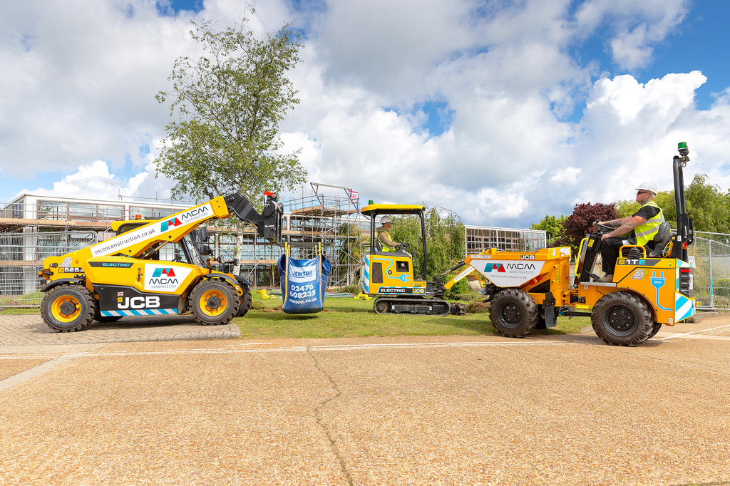 Electric future for JCB construction customer | Hub-4