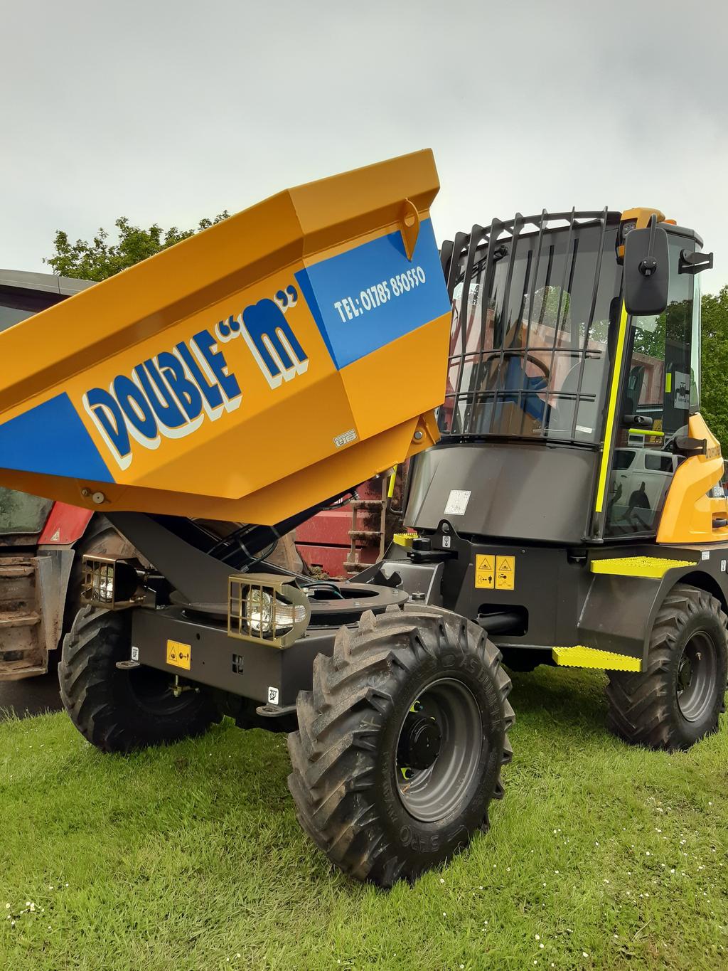 3.5MDX cabbed site dumper for Double M Plant Hire | Hub-4