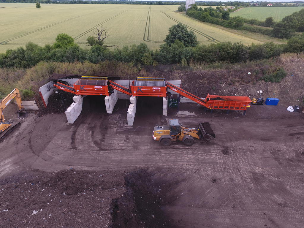 CRJ Services supplies growing Beds Recycling Services with a Duel ...