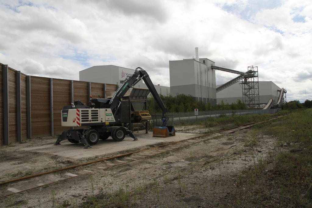 Warwick Ward supply the whole solution for Hatfield Site Services. | Hub-4