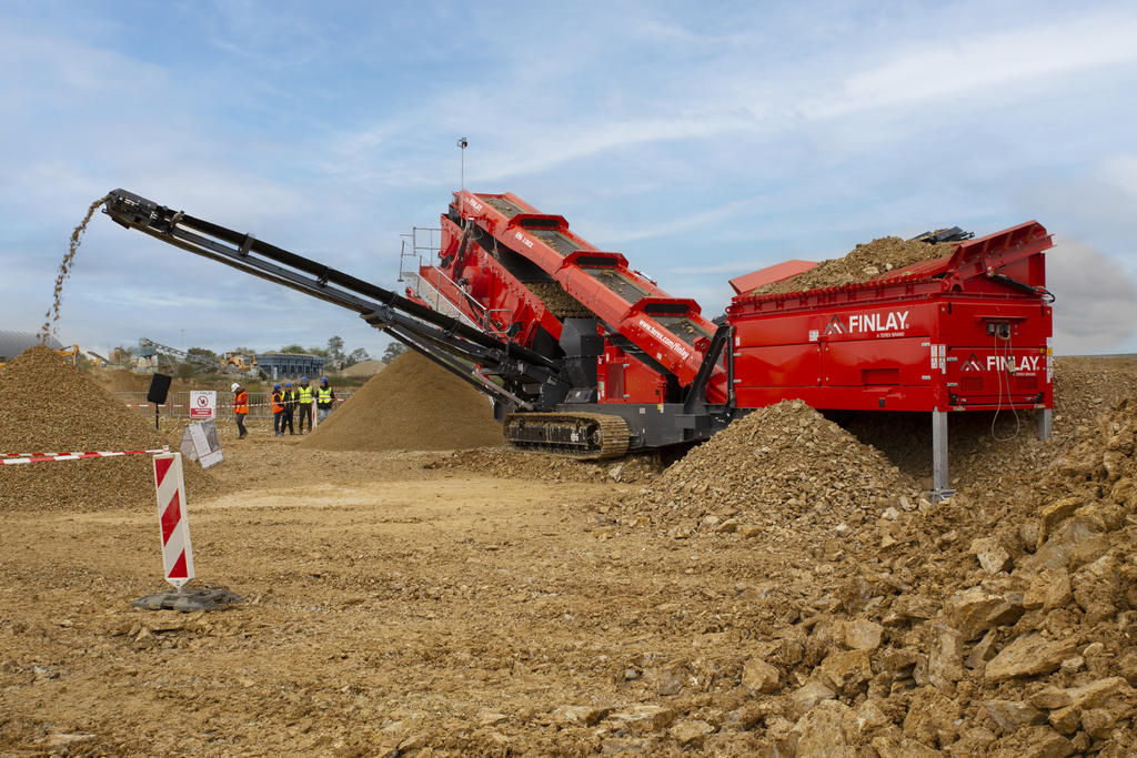 Finlay® 'crush' Germany with two open days in Bavaria. | Hub-4