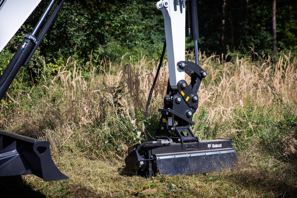 New Mechanical Couplers for Bobcat Mini-Excavator Range | Hub-4