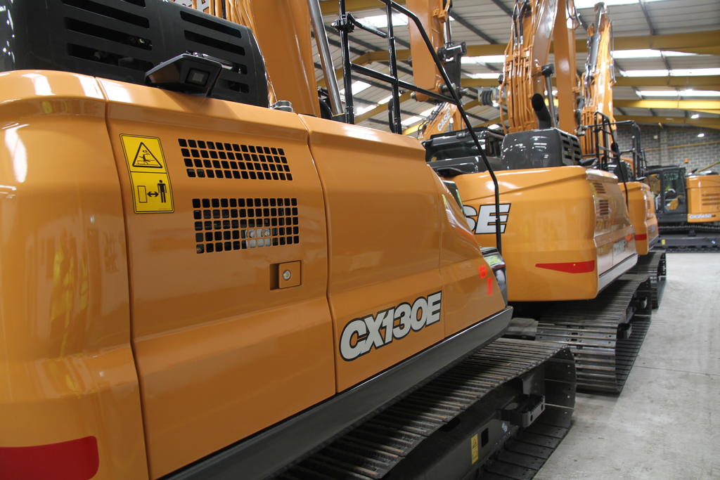 Warwick Ward look to the future | Hub-4