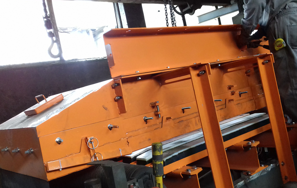 Modular transfer point kit for belt conveyors offers faster ...