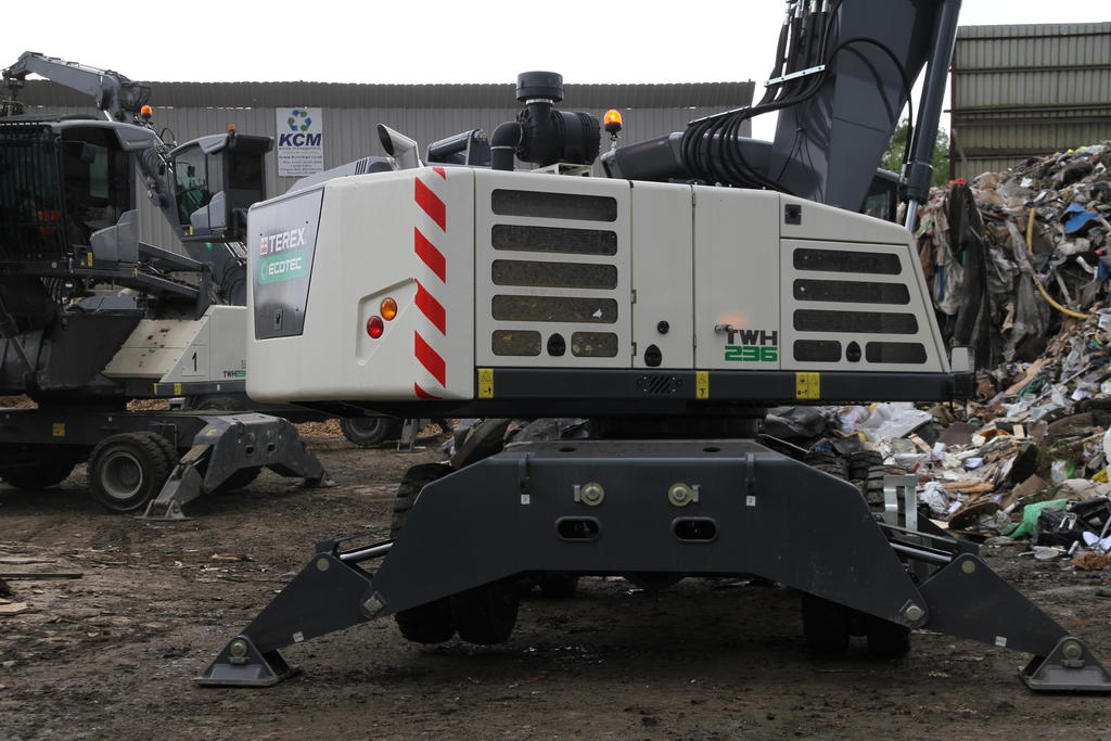 KCM invest in a third Terex® Ecotec Waste Handler. | Hub-4