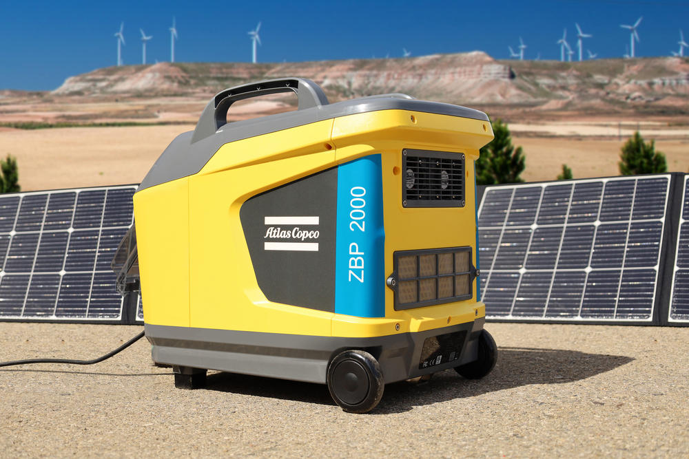 Atlas Copco expands its portfolio of Energy Storage Systems | Hub-4