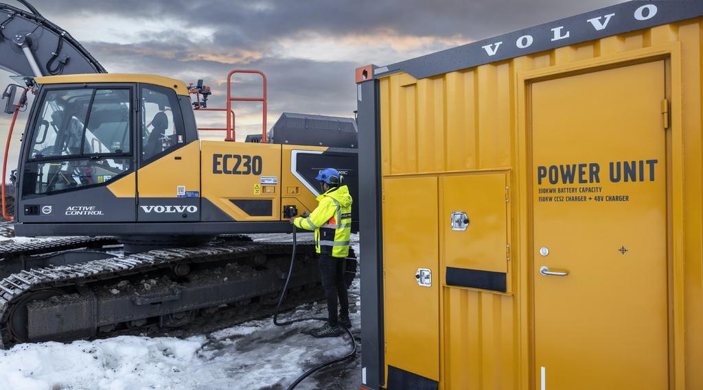 Volvo CE boosts charging flexibility with charging unit | Hub-4
