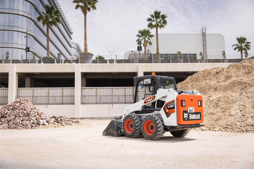 New version of Bobcat S450 Skid-Steer Loader for MEA | Hub-4