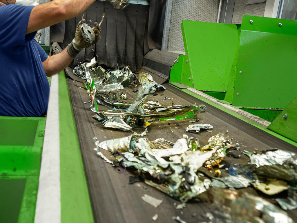 STADLER completes Switzerland’s largest electronic waste sorting plant ...