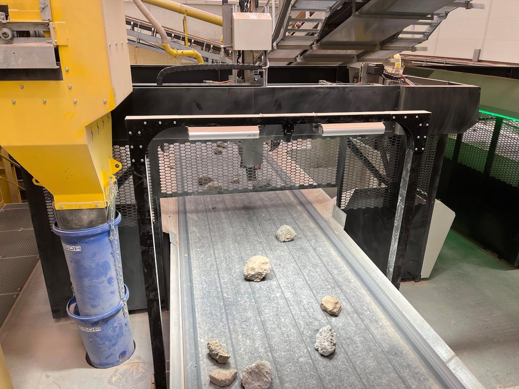 Swiss Eberhard Group Upgrades Sorting Line with ZenRobotics 4.0 | Hub-4