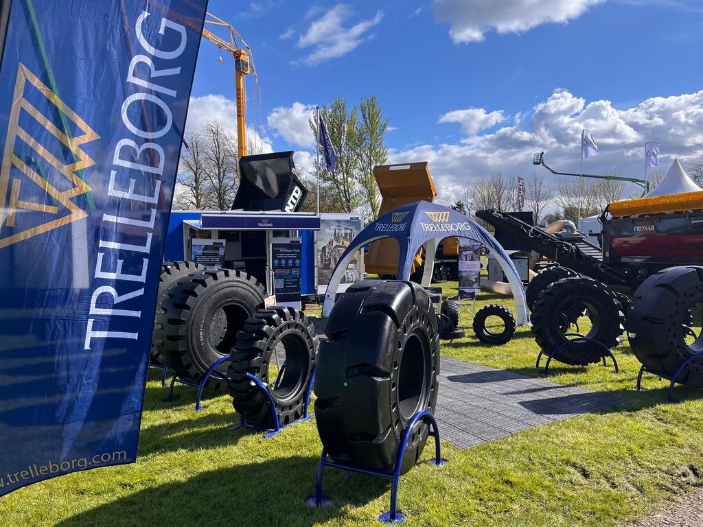 Trelleborg tyres, made to power construction operations in UK | Hub-4