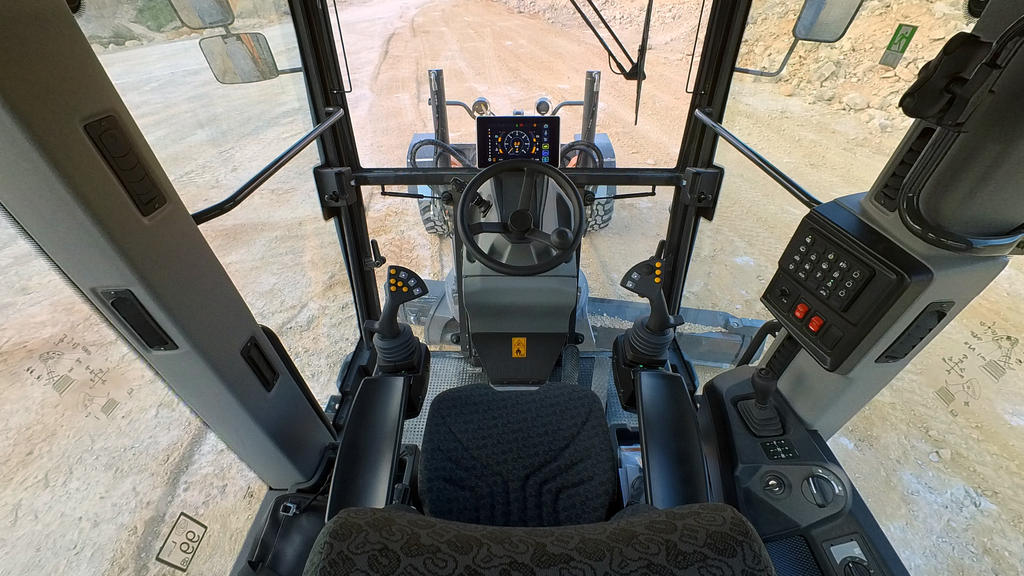 Case Construction Equipment launches D-Series Graders | Hub-4