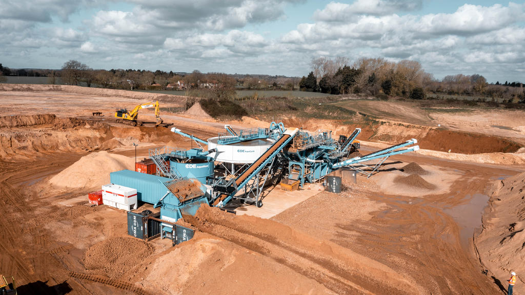 Mick George invests in a new state-of-the-art wash plant from CDE which ...