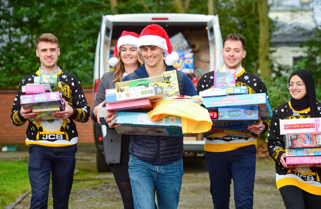 Christmas all wrapped up as JCB toy appeal brings festive joy | Hub-4